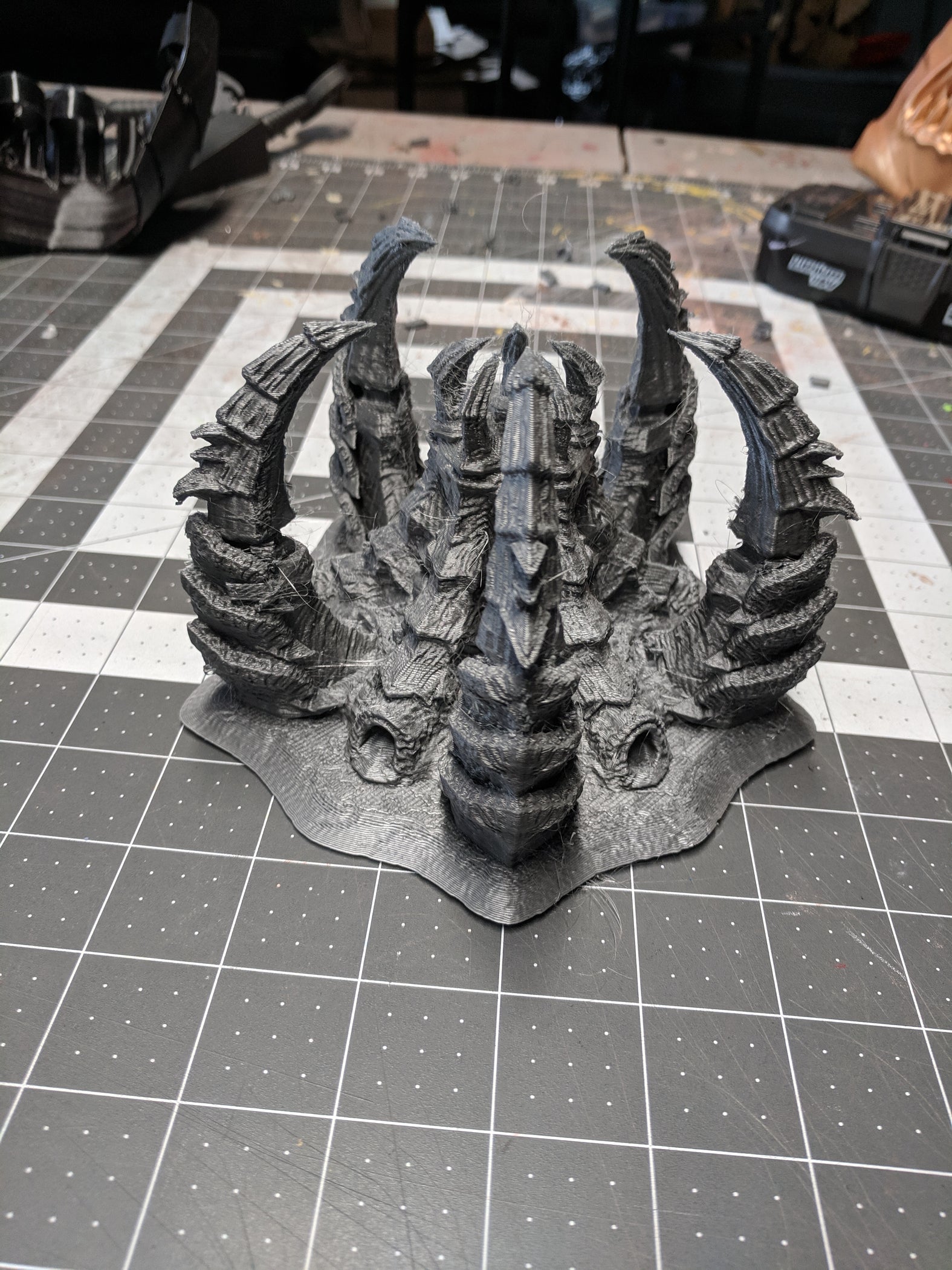 Zerg Hive stl — Nikko Industries